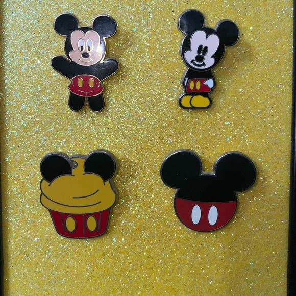 Disney | Accessories | Mickie Mouse Disney Pin Bundle | Poshmark